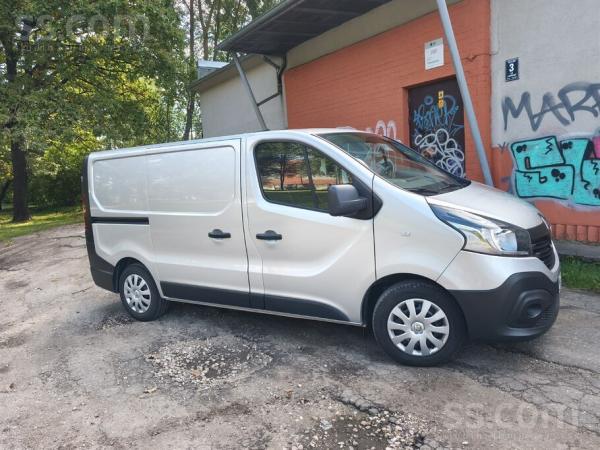 Grey Renault Trafic 2019 in Riga, with an engine capacity of 1.60 L and mileage of 105 thousand km for 11500 €, photo 2 on AUTOMOTO.COM.LV