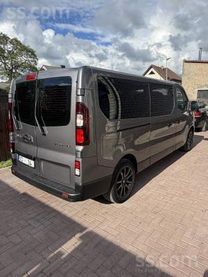 Pelēks Renault Trafic 2019 Liepāja, ar dzinēja tilpumu 1.60 L un nobraukumu 260 tūkst. km par 11950 €, foto 4 vietnē AUTOMOTO.COM.LV