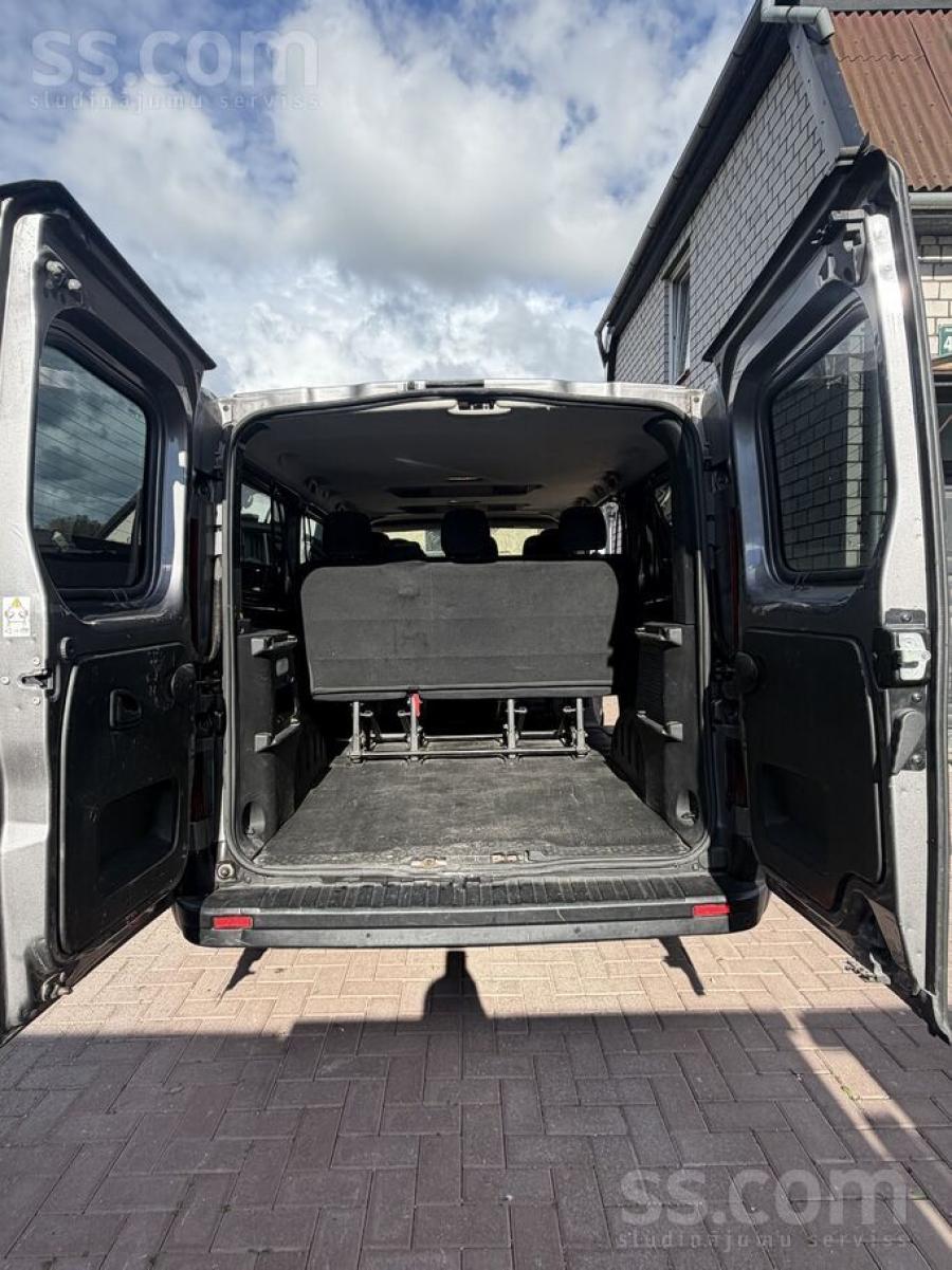 Pelēks Renault Trafic 2019 Liepāja, ar dzinēja tilpumu 1.60 L un nobraukumu 260 tūkst. km par 11950 €, foto 10 vietnē AUTOMOTO.COM.LV