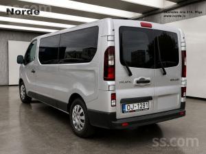 Grey Renault Trafic 2019 in Riga, with an engine capacity of 1.60 L and mileage of 168 thousand km for 17490 €, photo 7 on AUTOMOTO.COM.LV