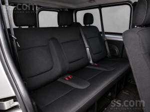 Grey Renault Trafic 2019 in Riga, with an engine capacity of 1.60 L and mileage of 168 thousand km for 17490 €, photo 17 on AUTOMOTO.COM.LV