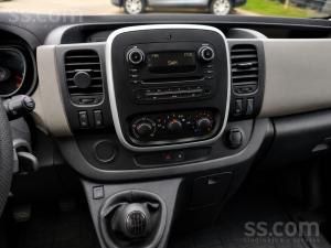 Grey Renault Trafic 2019 in Riga, with an engine capacity of 1.60 L and mileage of 168 thousand km for 17490 €, photo 20 on AUTOMOTO.COM.LV