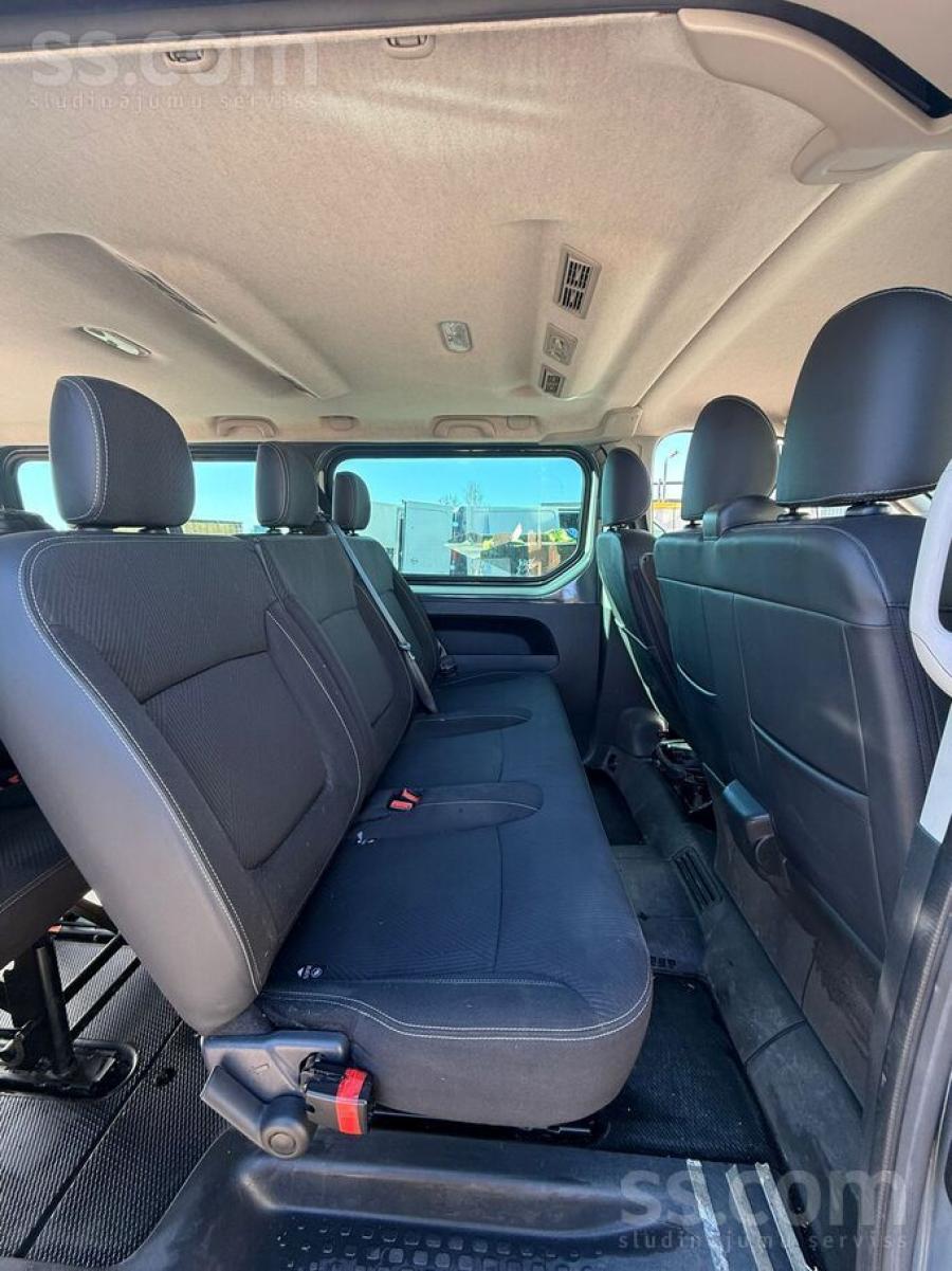 Pelēks Renault Trafic 2020 Rīga, ar dzinēja tilpumu 2.00 L un nobraukumu 197 tūkst. km par 23500 €, foto 4 vietnē AUTOMOTO.COM.LV