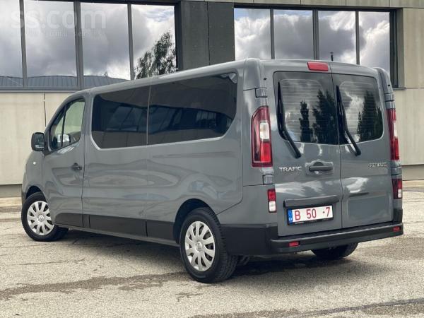 Pelēks Renault Trafic 2020 Rīga, ar dzinēja tilpumu 2.00 L un nobraukumu 192 tūkst. km par 18990 €, foto 2 vietnē AUTOMOTO.COM.LV