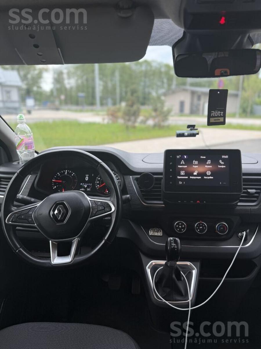 Pelēks Renault Trafic 2022 Rīga, ar dzinēja tilpumu 2.00 L un nobraukumu 128 tūkst. km par 26600 €, foto 9 vietnē AUTOMOTO.COM.LV
