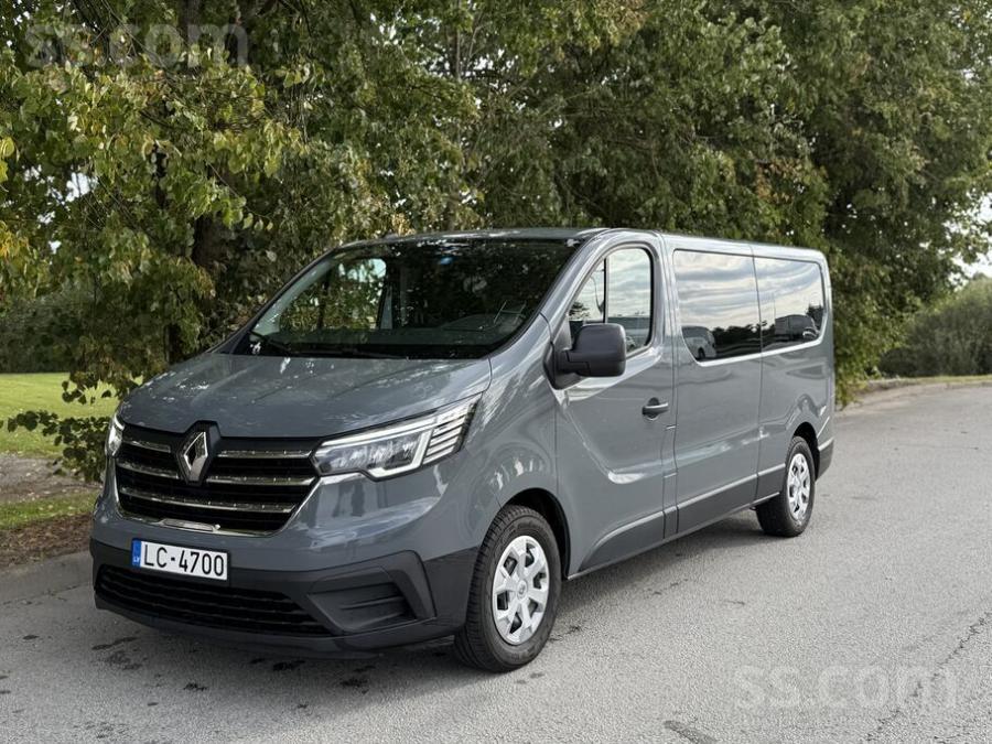 Pelēks Renault Trafic 2022 Bauska, ar dzinēja tilpumu 2.00 L un nobraukumu 220 tūkst. km par 22990 €, foto 1 vietnē AUTOMOTO.COM.LV