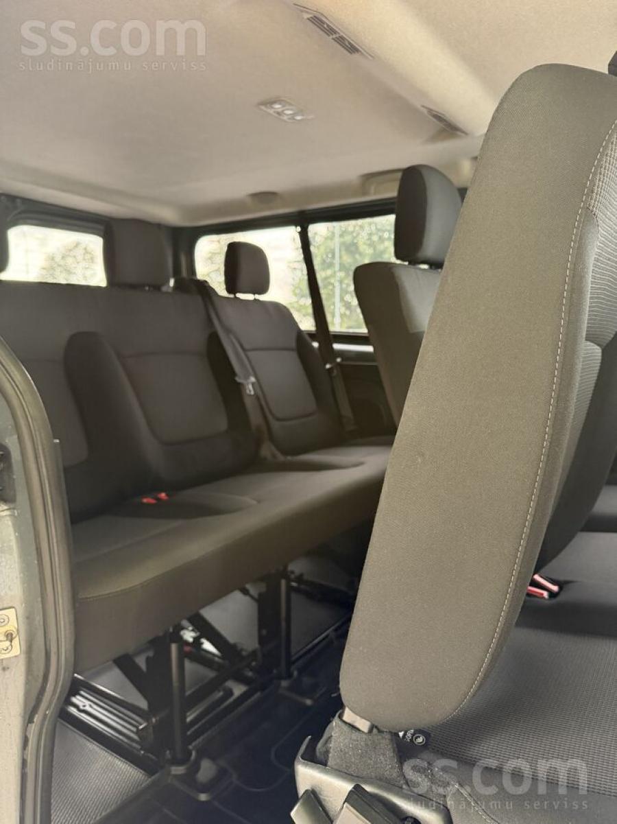 Pelēks Renault Trafic 2022 Bauska, ar dzinēja tilpumu 2.00 L un nobraukumu 220 tūkst. km par 22990 €, foto 9 vietnē AUTOMOTO.COM.LV