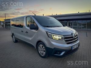 Grey Renault Trafic 2022 in Gulbene, with an engine capacity of 2.00 L and mileage of 184 thousand km for 27300 €, photo  on AUTOMOTO.COM.LV