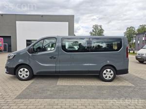 Grey Renault Trafic 2023 in Riga, with an engine capacity of 2.00 L and mileage of 51 thousand km for 31500 €, photo 3 on AUTOMOTO.COM.LV