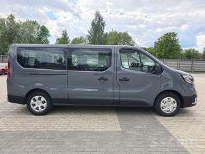 Grey Renault Trafic 2023 in Riga, with an engine capacity of 2.00 L and mileage of 51 thousand km for 31500 €, photo 7 on AUTOMOTO.COM.LV