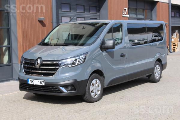 Renault Trafic 2023 in Riga on AUTOMOTO.COM.LV Grey Renault Trafic 2023 in Riga, with an engine capacity of 2.00 L and mileage of 63 thousand km for 27800 €, photo 3 on AUTOMOTO.COM.LV
