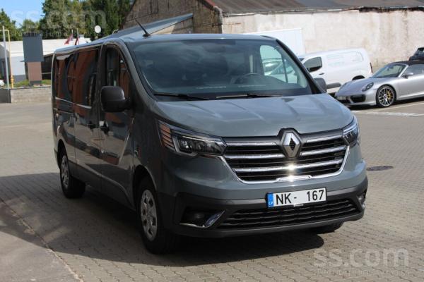Renault Trafic 2023 in Riga on AUTOMOTO.COM.LV Grey Renault Trafic 2023 in Riga, with an engine capacity of 2.00 L and mileage of 63 thousand km for 27800 €, photo 5 on AUTOMOTO.COM.LV