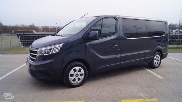 Grey Renault Trafic 2025 in Kaunas, with an engine capacity of 2.00 L and mileage of 180 thousand km for 29950 €, photo 1 on AUTOMOTO.COM.LV