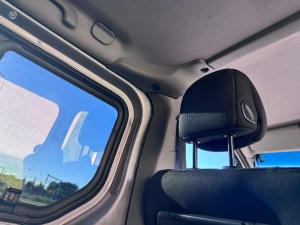 Grey Renault Trafic 2007 in Telschi, with an engine capacity of 2.00 L and mileage of 650 thousand km for 7000 €, photo 10 on AUTOMOTO.COM.LV