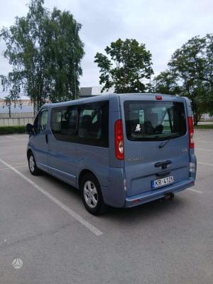Grey Renault Trafic 2008 in Riga, with an engine capacity of 2.46 L and mileage of 300 thousand km for 8000 €, photo 3 on AUTOMOTO.COM.LV