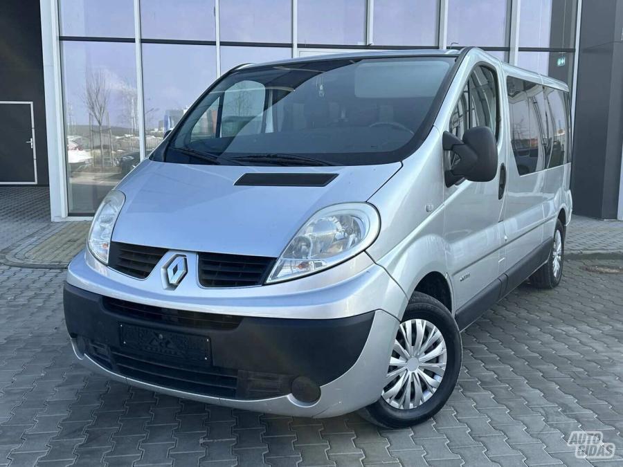 Pelēks Renault Trafic 2010 Viļņa, ar dzinēja tilpumu 2.00 L un nobraukumu 310 tūkst. km par 6000 €, foto 4 vietnē AUTOMOTO.COM.LV