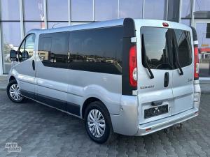 Pelēks Renault Trafic 2010 Viļņa, ar dzinēja tilpumu 2.00 L un nobraukumu 310 tūkst. km par 6000 €, foto 5 vietnē AUTOMOTO.COM.LV