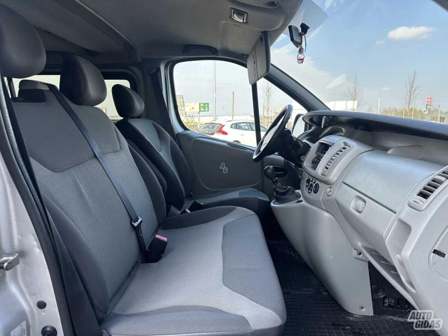 Pelēks Renault Trafic 2010 Viļņa, ar dzinēja tilpumu 2.00 L un nobraukumu 310 tūkst. km par 6000 €, foto 12 vietnē AUTOMOTO.COM.LV