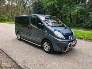 Grey Renault Trafic 2011 in Vilnius, with an engine capacity of 2.00 L and mileage of 167 thousand km for 10950 €, photo 4 on AUTOMOTO.COM.LV