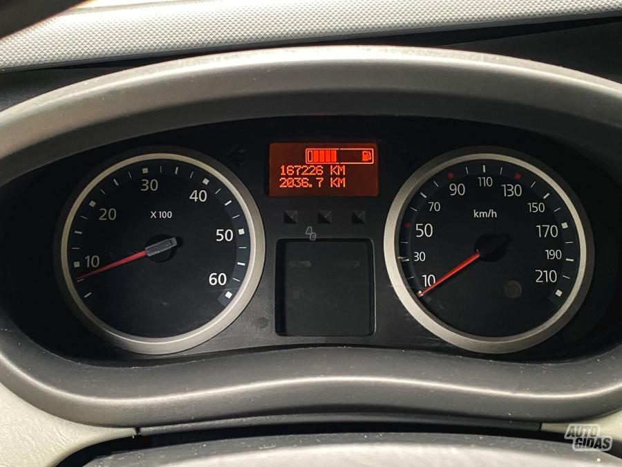 Grey Renault Trafic 2011 in Vilnius, with an engine capacity of 2.00 L and mileage of 167 thousand km for 10950 €, photo 12 on AUTOMOTO.COM.LV
