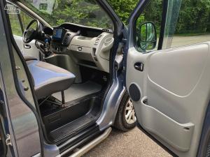 Grey Renault Trafic 2011 in Vilnius, with an engine capacity of 2.00 L and mileage of 167 thousand km for 10950 €, photo 14 on AUTOMOTO.COM.LV