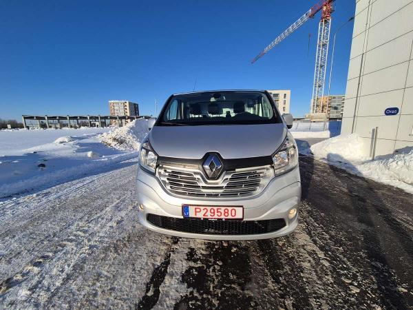 Pelēks Renault Trafic 2015 Klaipėda, ar dzinēja tilpumu 1.60 L un nobraukumu 249 tūkst. km par 7500 €, foto 3 vietnē AUTOMOTO.COM.LV