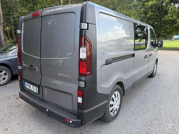 Pelēks Renault Trafic 2015 Viļņa, ar dzinēja tilpumu 1.60 L un nobraukumu 279 tūkst. km par 7900 €, foto 5 vietnē AUTOMOTO.COM.LV