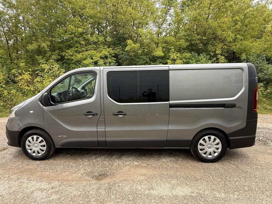 Pelēks Renault Trafic 2015 Viļņa, ar dzinēja tilpumu 1.60 L un nobraukumu 279 tūkst. km par 6900 €, foto 8 vietnē AUTOMOTO.COM.LV