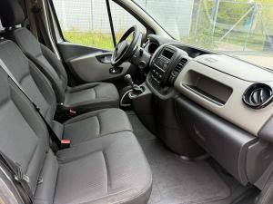 Pelēks Renault Trafic 2015 Viļņa, ar dzinēja tilpumu 1.60 L un nobraukumu 279 tūkst. km par 6900 €, foto 10 vietnē AUTOMOTO.COM.LV