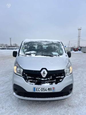 Grey Renault Trafic 2016 in Panevezys, with an engine capacity of 1.60 L and mileage of 246 thousand km for 10200 €, photo 2 on AUTOMOTO.COM.LV