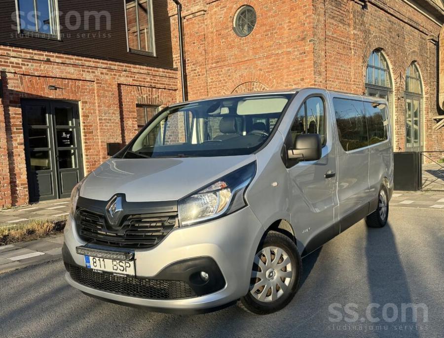 Grey Renault Trafic 2016 in Tallinn, with an engine capacity of 1.60 L and mileage of 280 thousand km for 11499 €, photo 5 on AUTOMOTO.COM.LV