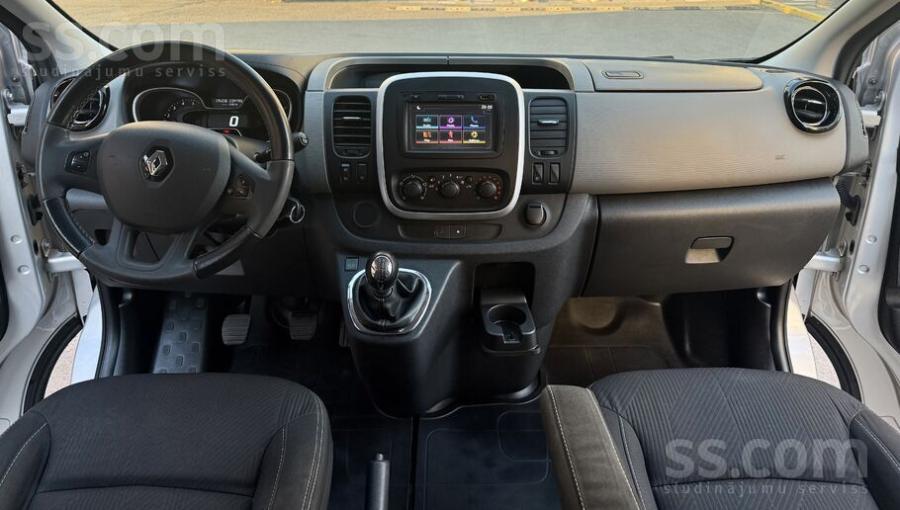 Grey Renault Trafic 2016 in Tallinn, with an engine capacity of 1.60 L and mileage of 280 thousand km for 11499 €, photo 22 on AUTOMOTO.COM.LV
