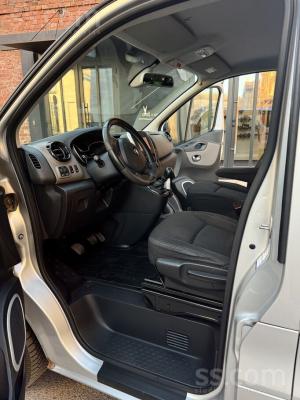 Grey Renault Trafic 2016 in Tallinn, with an engine capacity of 1.60 L and mileage of 280 thousand km for 11499 €, photo 25 on AUTOMOTO.COM.LV
