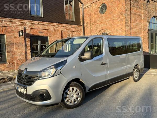 Grey Renault Trafic 2016 in Tallinn, with an engine capacity of 1.60 L and mileage of 280 thousand km for 11499 €, photo 5 on AUTOMOTO.COM.LV