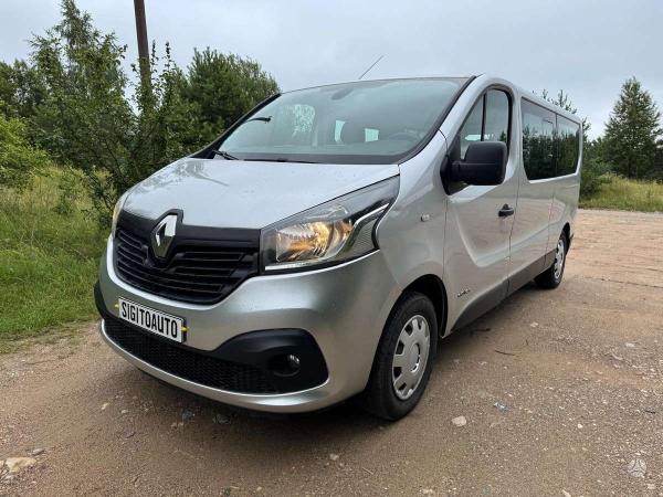 Grey Renault Trafic 2017 in Vilnius, with an engine capacity of 1.60 L and mileage of 200 thousand km for 9600 €, photo 1 on AUTOMOTO.COM.LV