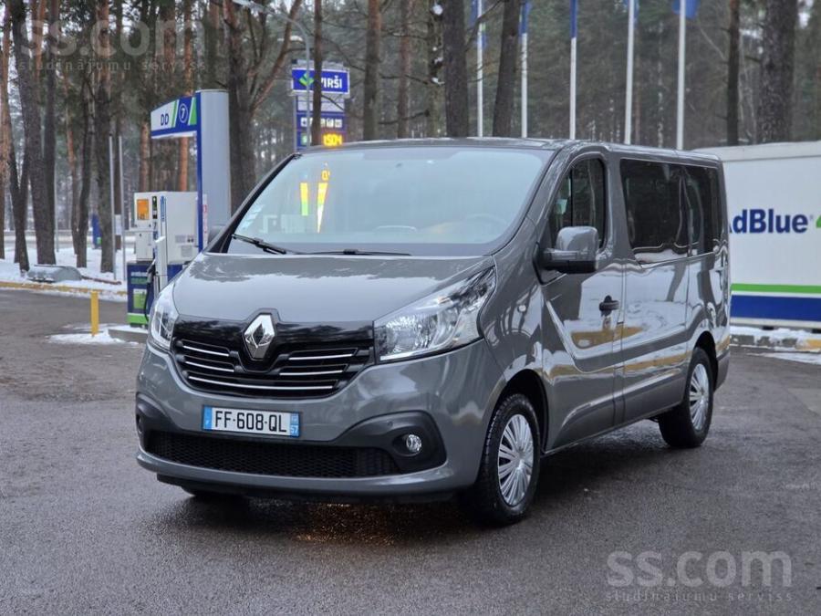 Grey Renault Trafic 2019 in Riga, with an engine capacity of 1.60 L and mileage of 180 thousand km for 13500 €, photo 7 on AUTOMOTO.COM.LV