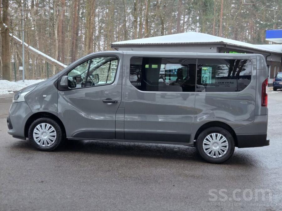 Grey Renault Trafic 2019 in Riga, with an engine capacity of 1.60 L and mileage of 180 thousand km for 13500 €, photo 14 on AUTOMOTO.COM.LV