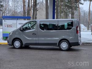 Grey Renault Trafic 2019 in Riga, with an engine capacity of 1.60 L and mileage of 180 thousand km for 13500 €, photo 15 on AUTOMOTO.COM.LV