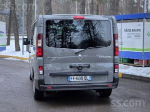 Grey Renault Trafic 2019 in Riga, with an engine capacity of 1.60 L and mileage of 180 thousand km for 13500 €, photo 17 on AUTOMOTO.COM.LV
