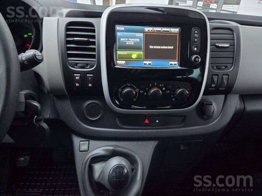 Grey Renault Trafic 2019 in Riga, with an engine capacity of 1.60 L and mileage of 180 thousand km for 13500 €, photo 22 on AUTOMOTO.COM.LV