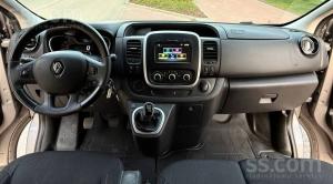 Grey Renault Trafic 2019 in Tallinn, with an engine capacity of 2.00 L and mileage of 203 thousand km for 16990 €, photo 21 on AUTOMOTO.COM.LV