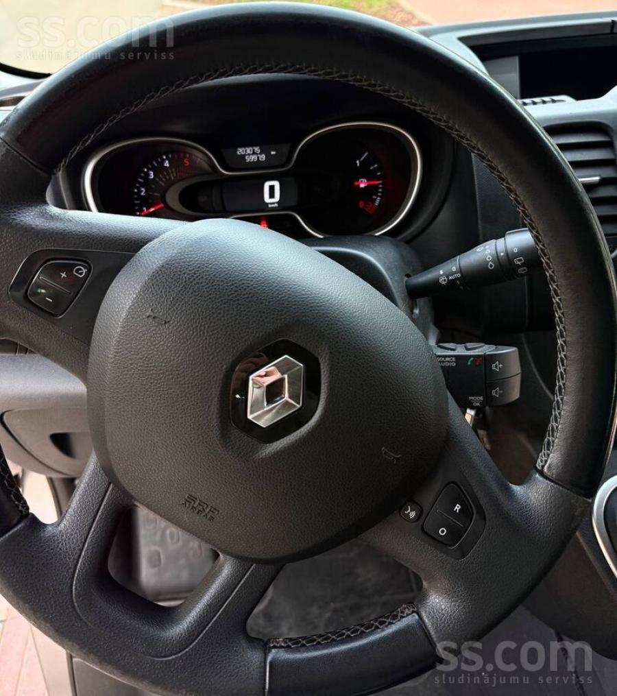 Grey Renault Trafic 2019 in Tallinn, with an engine capacity of 2.00 L and mileage of 203 thousand km for 16990 €, photo 24 on AUTOMOTO.COM.LV