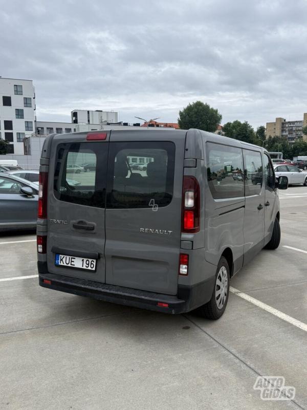 Pelēks Renault Trafic 2019 Viļņa, ar dzinēja tilpumu 1.60 L un nobraukumu 181 tūkst. km par 11700 €, foto 3 vietnē AUTOMOTO.COM.LV