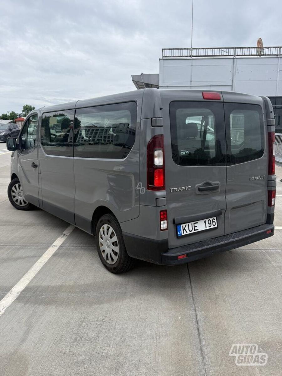 Grey Renault Trafic 2019 in Vilnius, with an engine capacity of 1.60 L and mileage of 181 thousand km for 11700 €, photo 5 on AUTOMOTO.COM.LV
