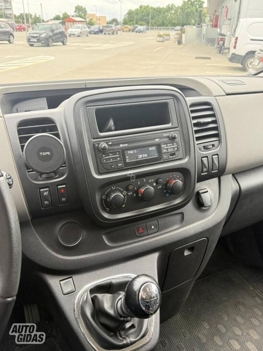 Grey Renault Trafic 2019 in Vilnius, with an engine capacity of 1.60 L and mileage of 181 thousand km for 11700 €, photo 7 on AUTOMOTO.COM.LV
