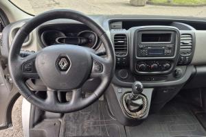 Grey Renault Trafic 2019 in Vilnius, with an engine capacity of 1.60 L and mileage of 212 thousand km for 12900 €, photo 10 on AUTOMOTO.COM.LV