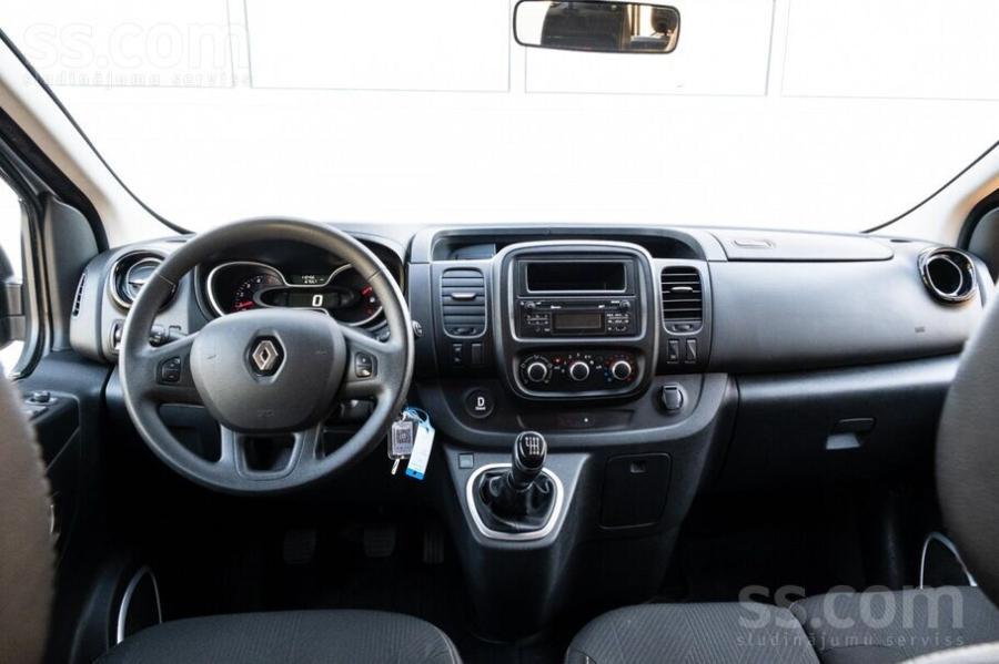 Pelēks Renault Trafic 2021 Rīga, ar dzinēja tilpumu 2.00 L un nobraukumu 112 tūkst. km par 21550 €, foto 10 vietnē AUTOMOTO.COM.LV