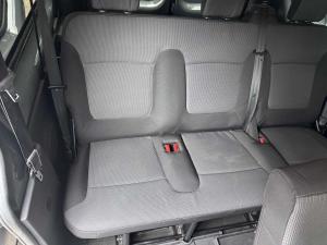 Grey Renault Trafic 2022 in Vilnius, with an engine capacity of 2.00 L and mileage of 91 thousand km for 25000 €, photo 8 on AUTOMOTO.COM.LV