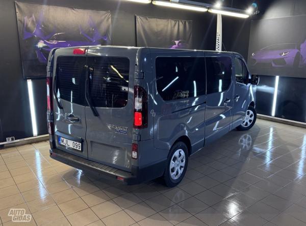 Pelēks Renault Trafic 2022 Avižieniai, ar dzinēja tilpumu 2.00 L un nobraukumu 91 tūkst. km par 25000 €, foto 2 vietnē AUTOMOTO.COM.LV