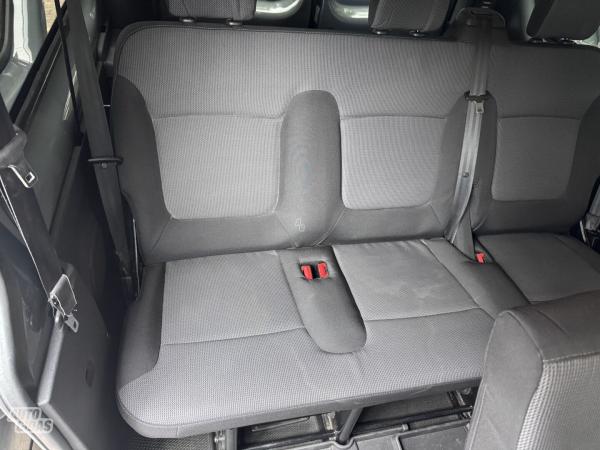 Pelēks Renault Trafic 2022 Avižieniai, ar dzinēja tilpumu 2.00 L un nobraukumu 91 tūkst. km par 25000 €, foto 7 vietnē AUTOMOTO.COM.LV